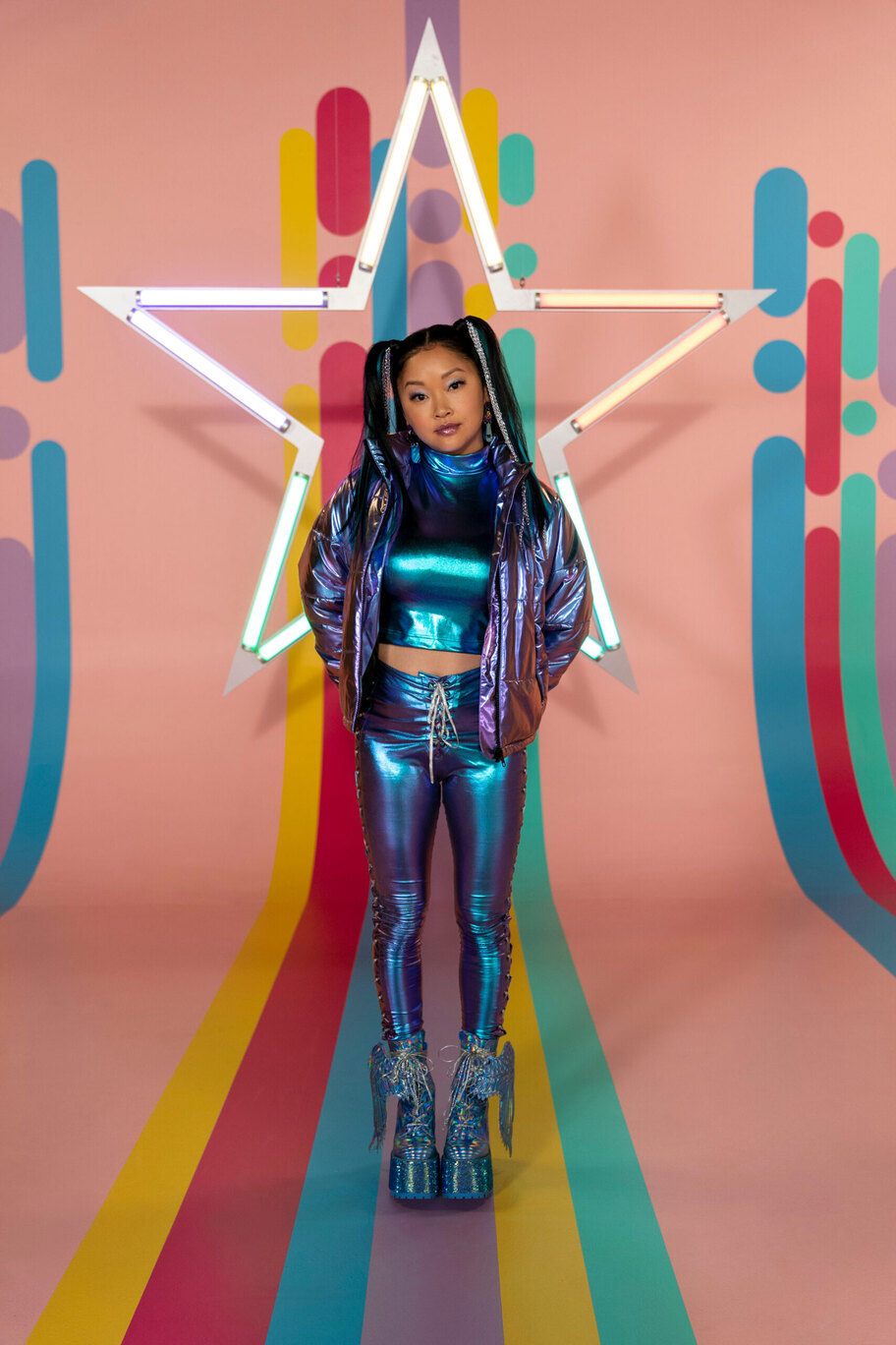 Boo, Bitch: Nadpřirozená situační komedie pro teenagery s extra nízkým ...