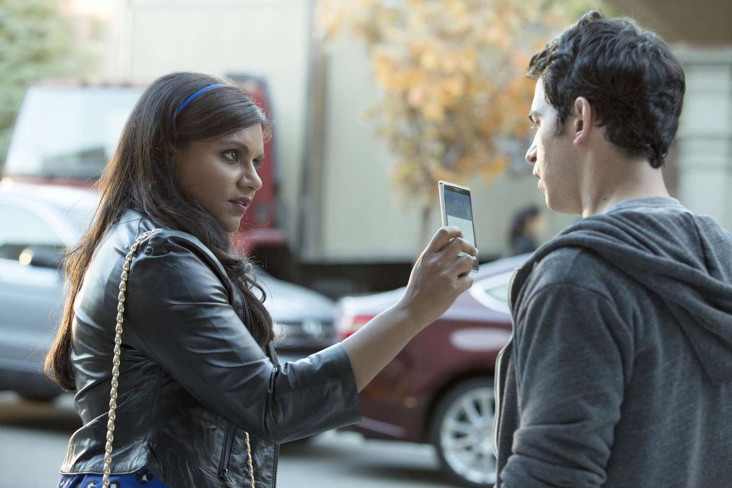 Mindy Kaling s Kate Hudson připravují nový komediální seriál pro ...