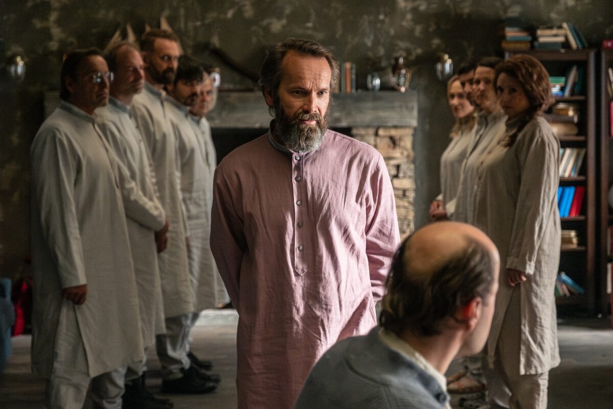 České krimi á la Agatha Christie je u konce. V seriálu Bora si zahrál dokonce i herec z Harryho ...